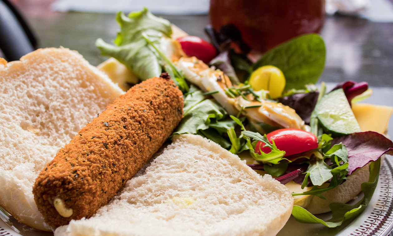 Het Wedde, eten-drinken-feesten, Lunchgerecht naar keuze bespaar 47% in ...