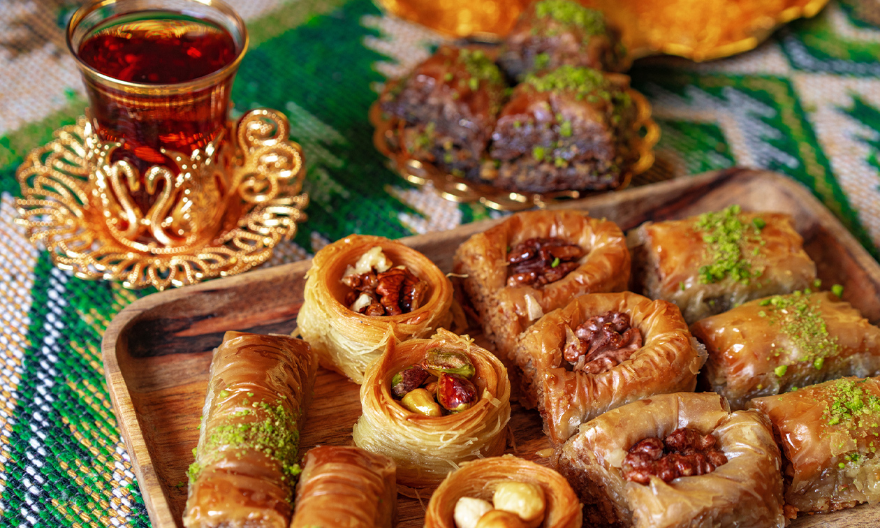 Sef Patisserie, Baklavaproeverij + warme drank save 34% in Zaanstreek ...